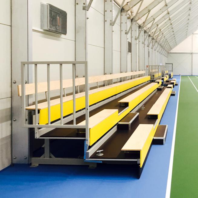 RETRACTABLE SPECTATOR TELESCOPIC STAND